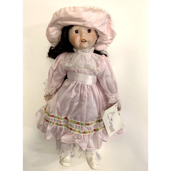 Toys | Heritage Porcelain Cloth Doll Wind Up Musical Fascination Song ...